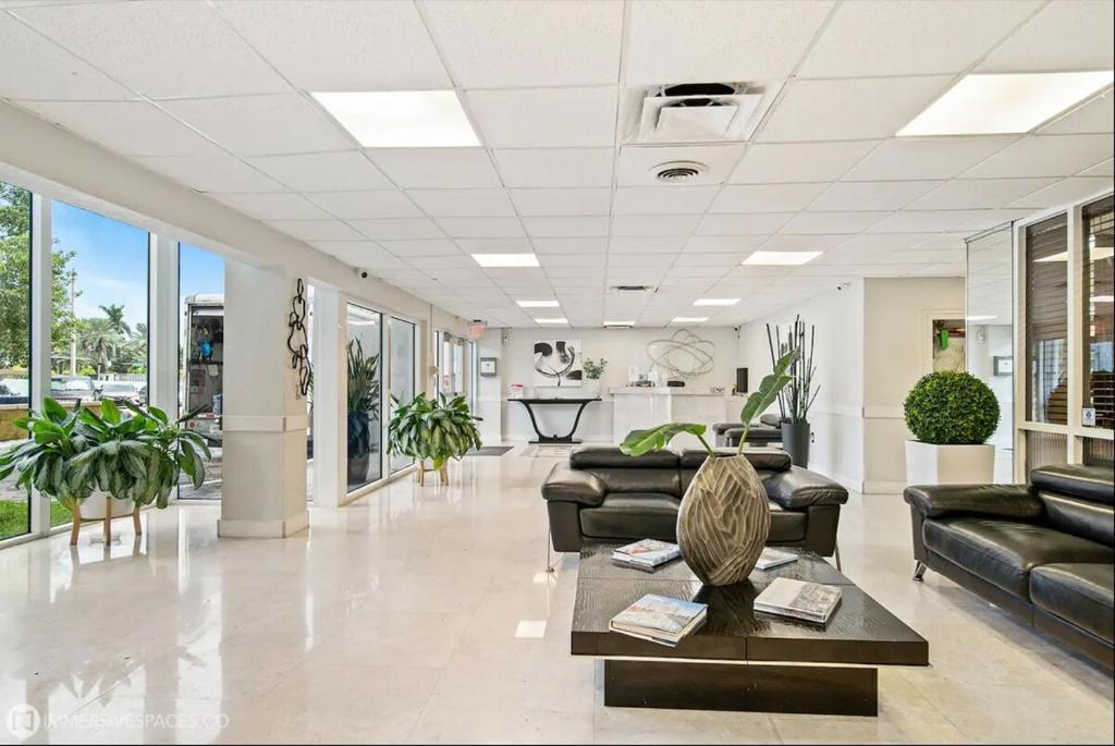 Beautiful Studio w Amazing View of Miami Skyline, Miami Beach (updated ...