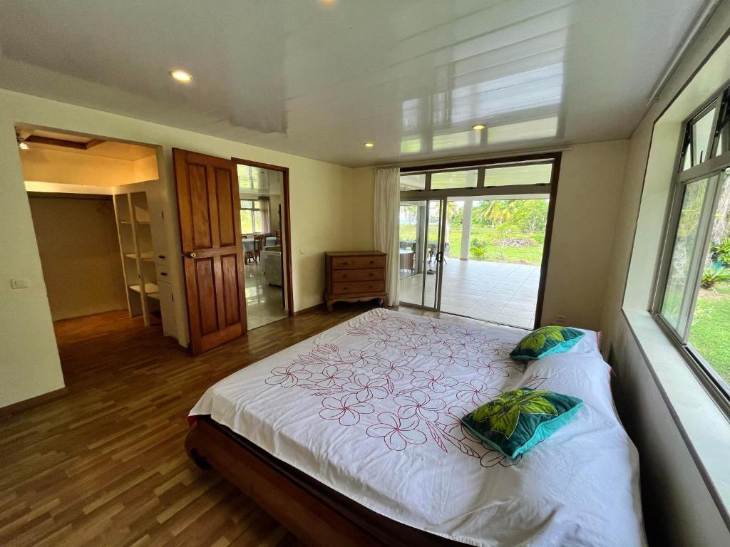 La villa de Faaroa, Raiatea (updated prices 2026)