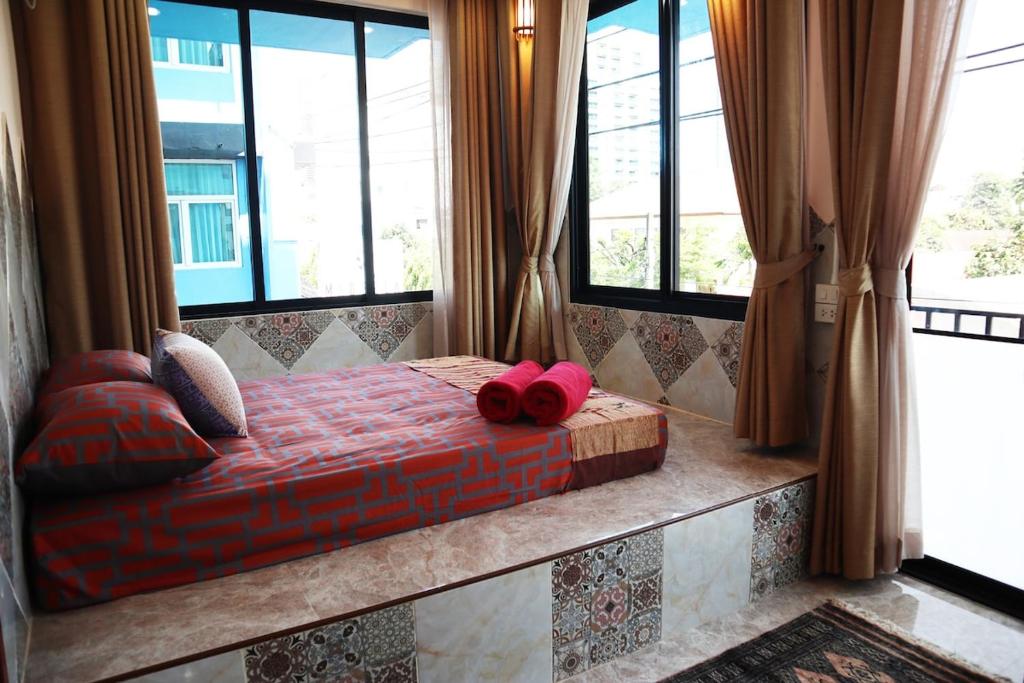SKY 10 Convenient near Lumphini Park and MRT, Bangkok (preços ...