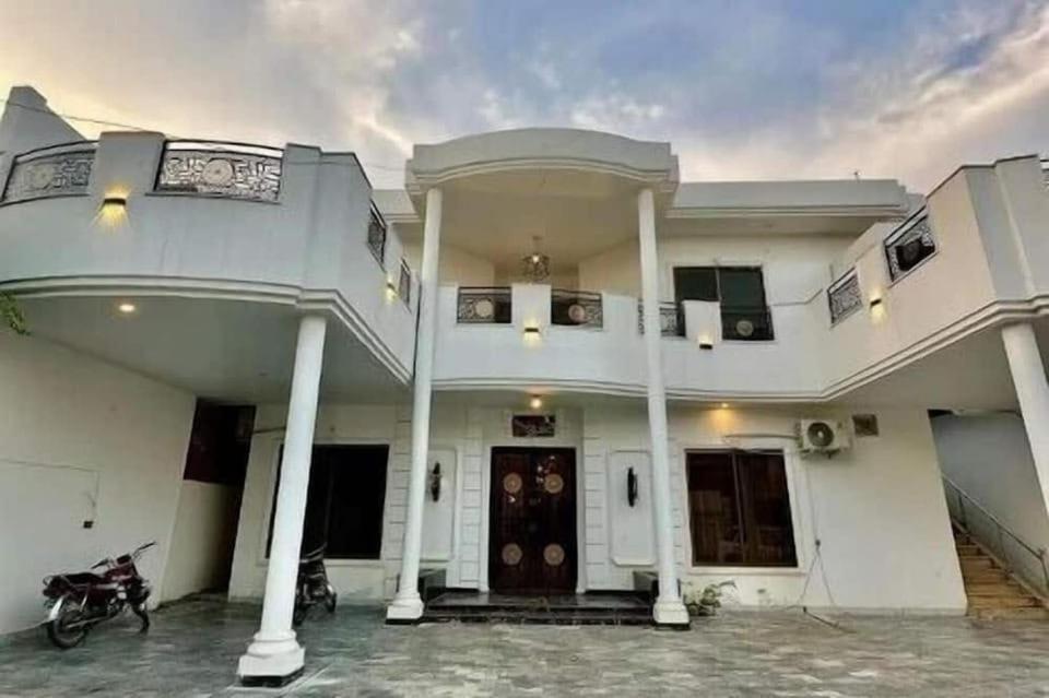 Hotel Roomi Rezidor Multan, Multan (updated prices 2025)