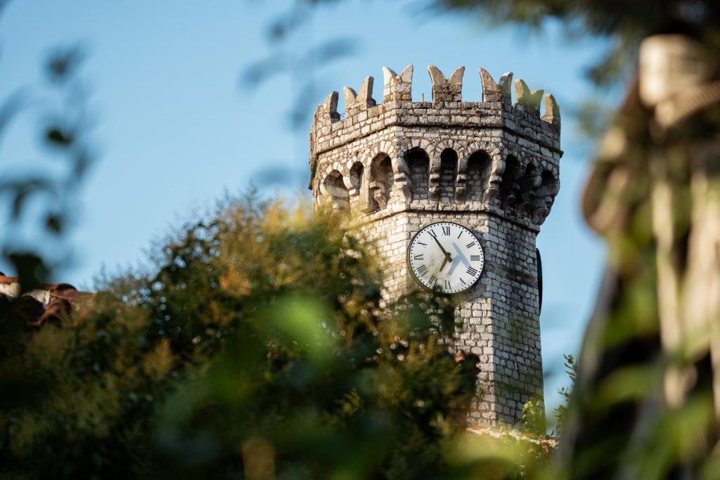 Kulla Inglizit, Shkodër (updated prices 2025)