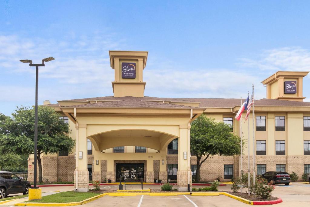 Sleep Inn & Suites Bush Intercontinental - IAH East, Humble (updated ...