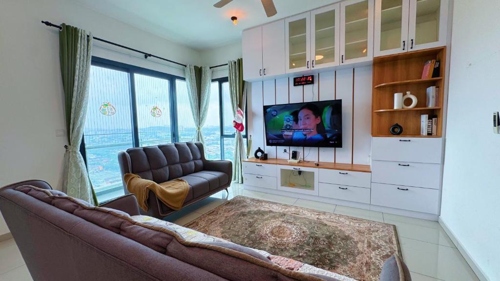 Zeta Residence One South with City View n Private Lift, Seri Kembangan ...