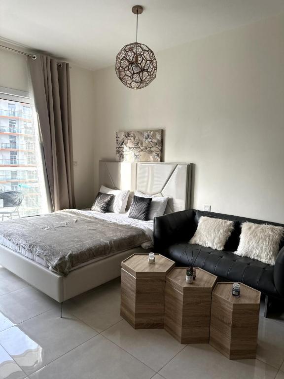 Canal View Studio in AG Tower, Sabkhah (updated prices 2025)