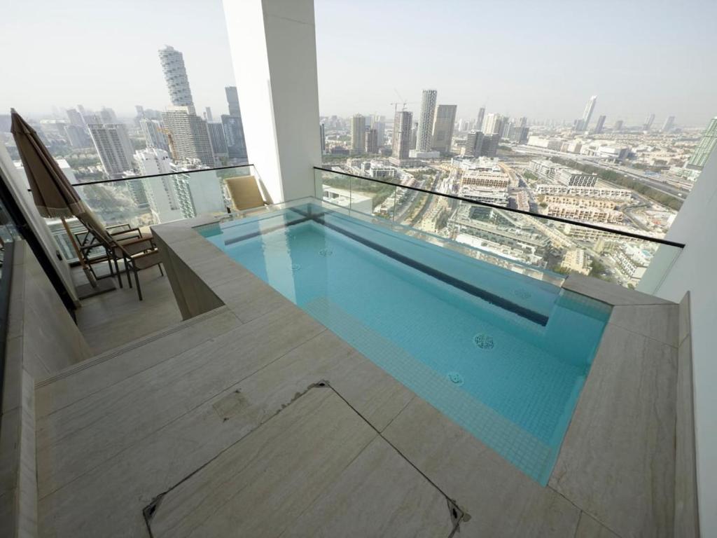 High-End Furnished Homey Elegant with Private Pool, Dubai (updated prices 2026)