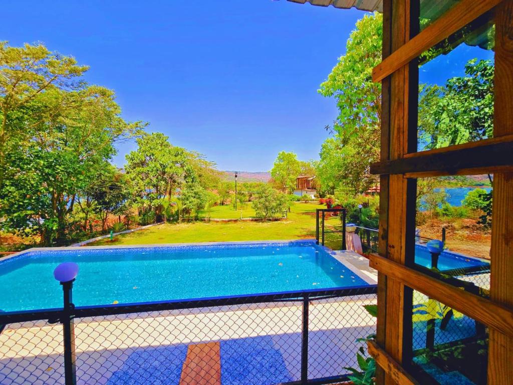 Triptadka Pinewood 6BHK with Private Pool, Jāmb (aktualisierte Preise ...