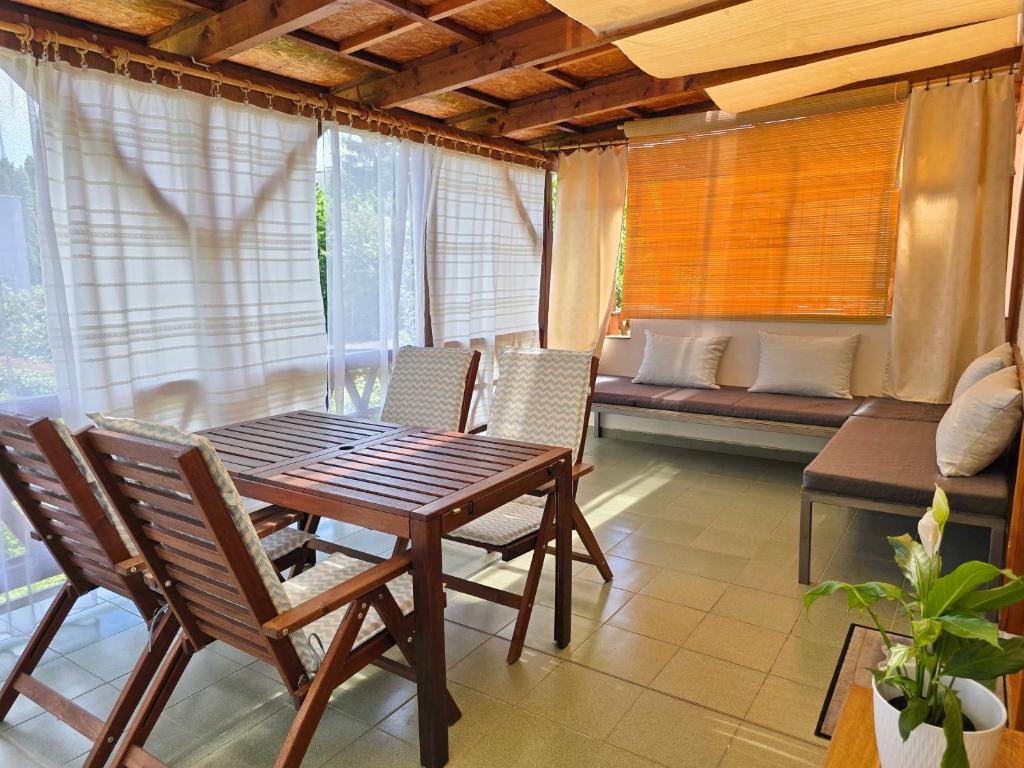 Apartment Fodor - Biró Tours nr 179, Keszthely (prezzi aggiornati per ...