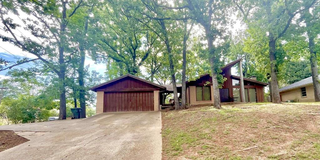 The Merrill House and Art Gallery, Tyler (updated prices 2025)