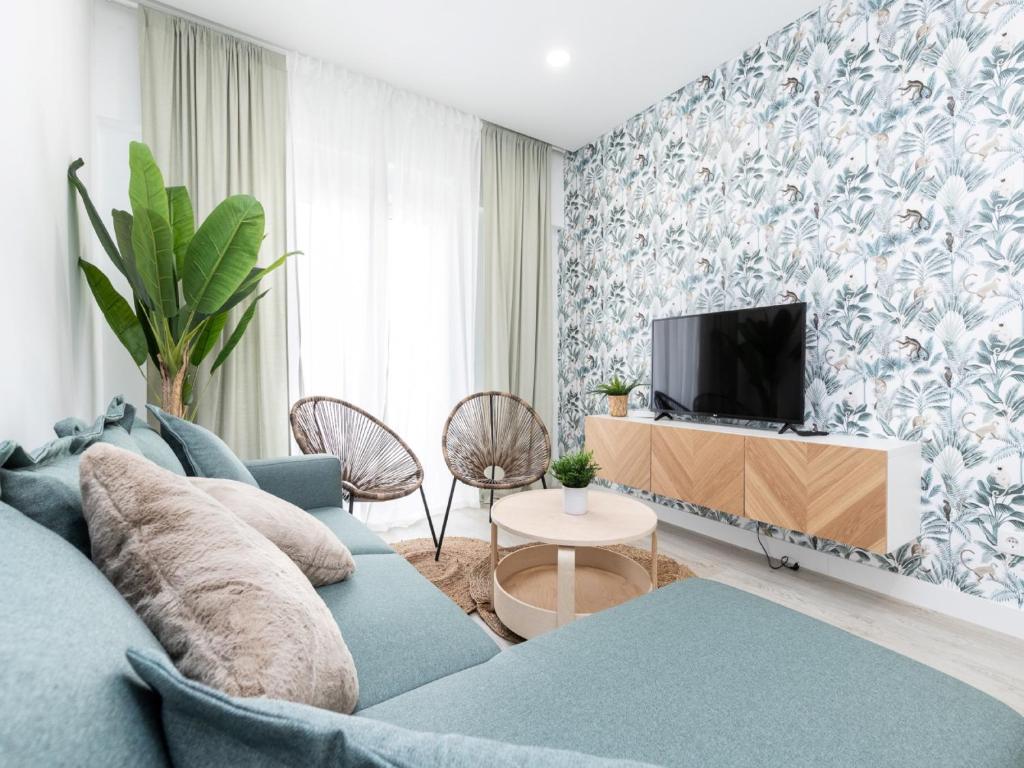 Akisol Faro Cobalt, Faro (updated prices 2025)