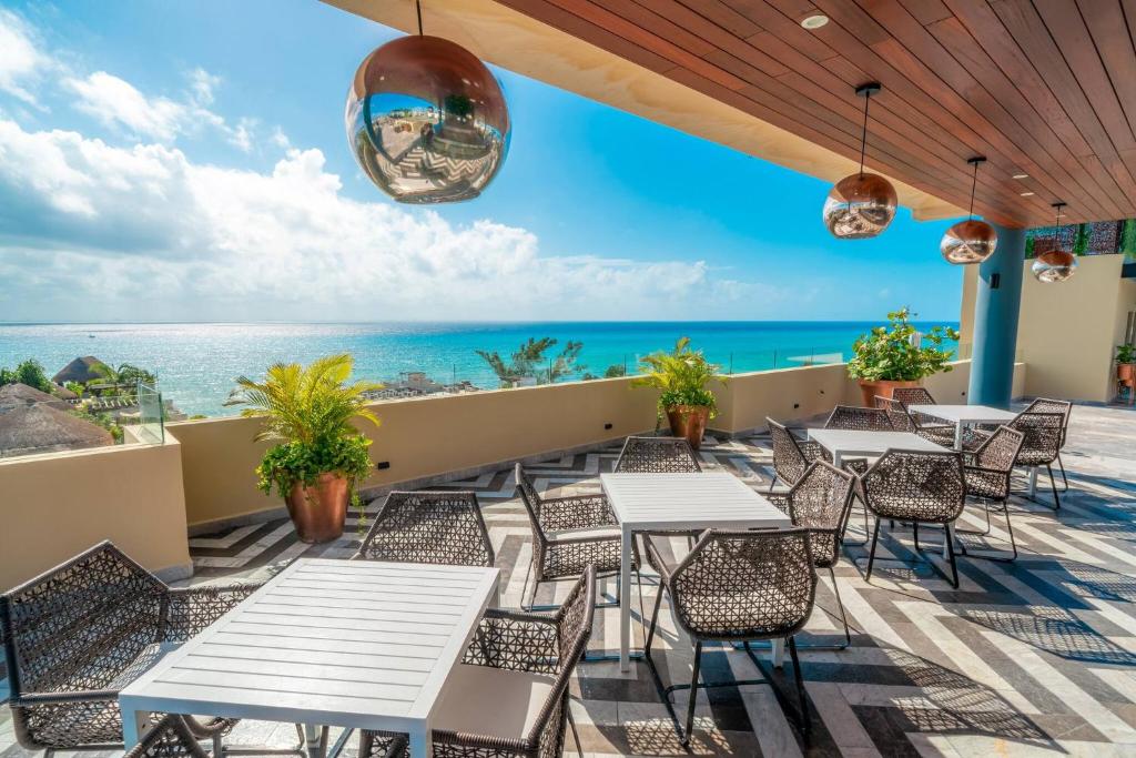 Beautiful Ocean View Condo 2 BR - Singular Joy Residences - Condo Joy ...
