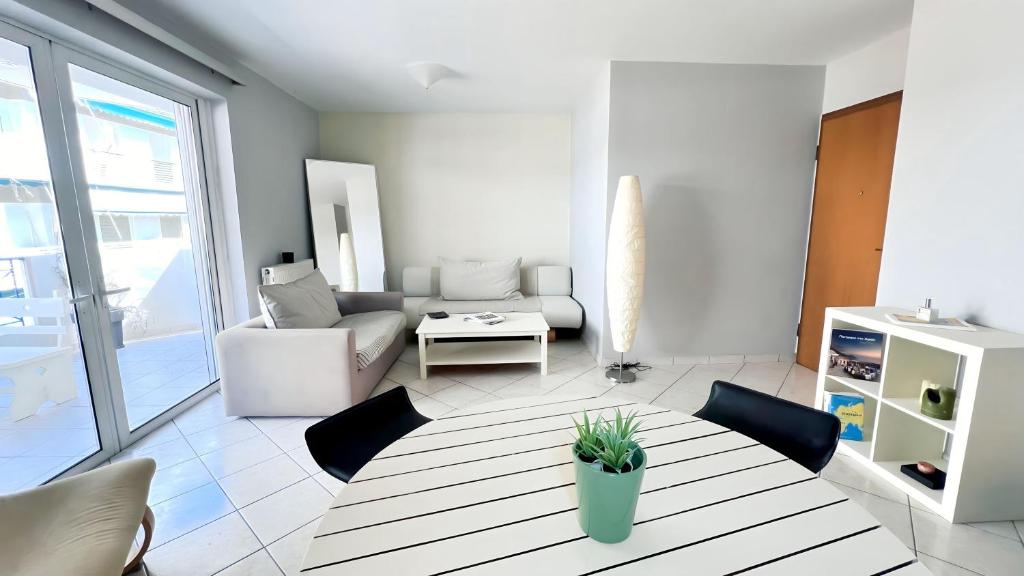 Chic Koukaki Home by ΜΡS, Athens (updated prices 2025)