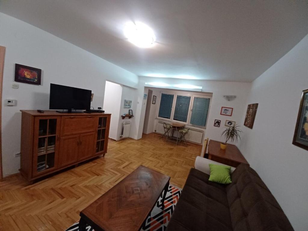 Sarajevo Pofalići rent apartment BILI Bosnia, Sarajevo (updated prices ...