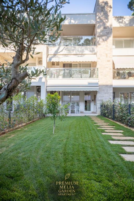 Premium Melia Garden Apartment, Lalzit Bay (updated prices 2025)