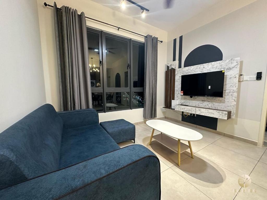 NEW Meta Residence Seri Kembangan 3R2B for 8 people, Seri Kembangan ...