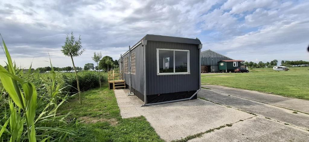 Chalet Julia, Minicamping de Grutte Earen, Burum (updated prices 2025)