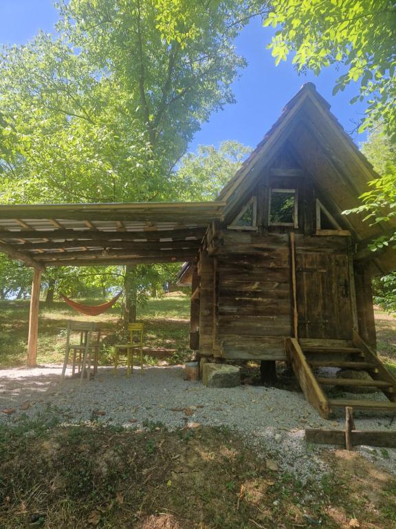 Stala la la Camping, Požega (aktualne ceny na rok 2025)