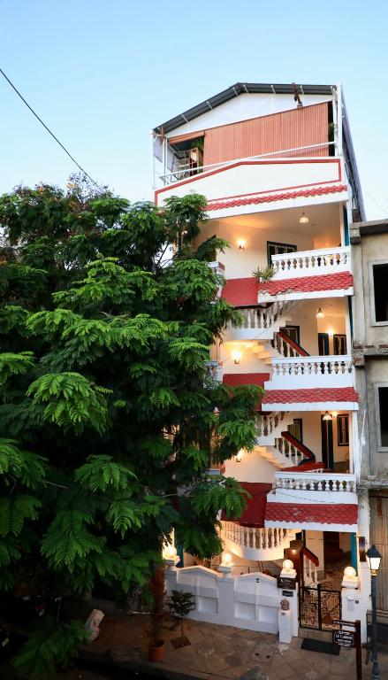 Le Clarisse Guest House, Puducherry (updated prices 2026)