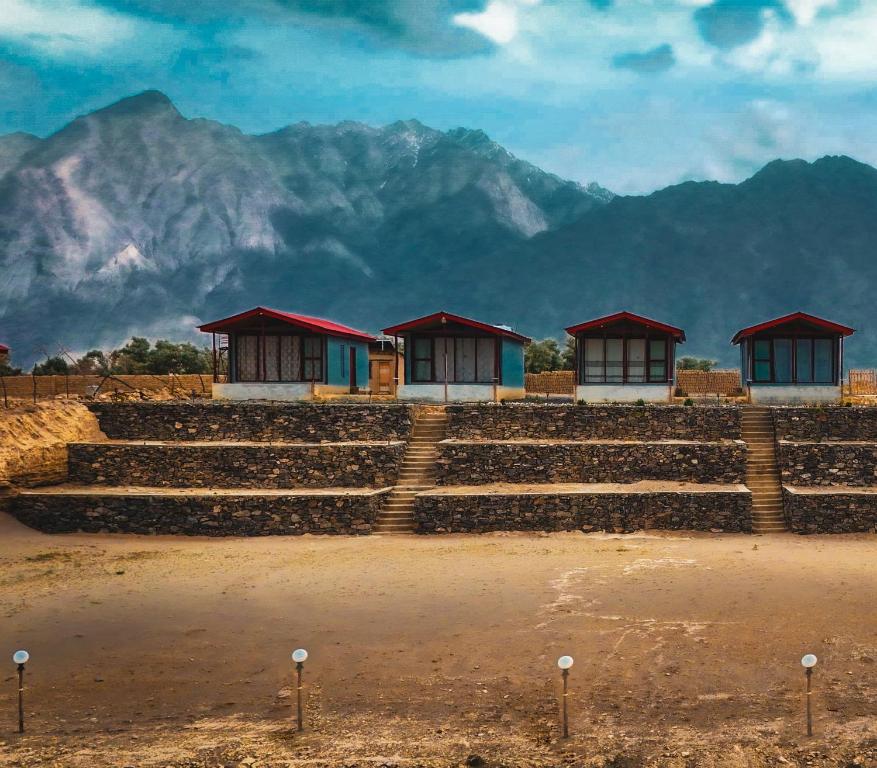 Green Land Resort, Katpanah Lake, Skardu, Gilgit Baltistan, Skardu ...