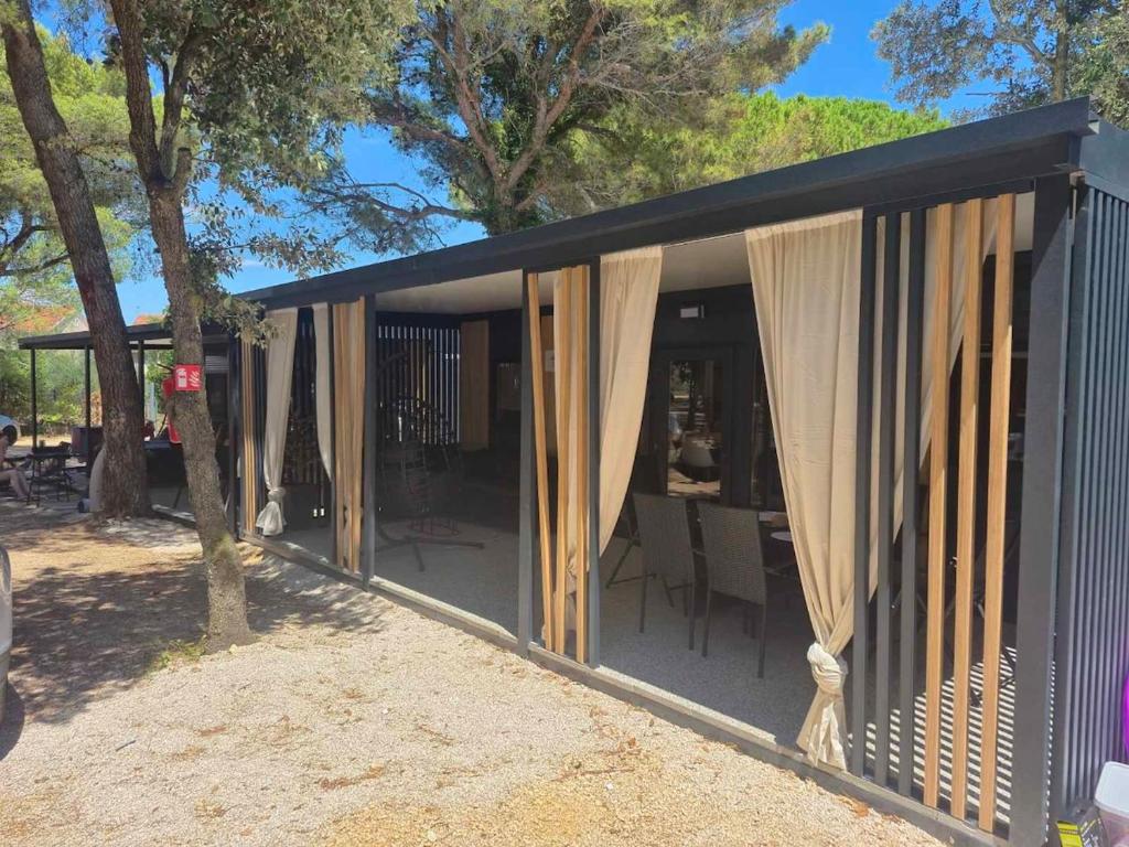 SUNNY Rest Nest, Pakoštane (tarifs actualisés, 2025)