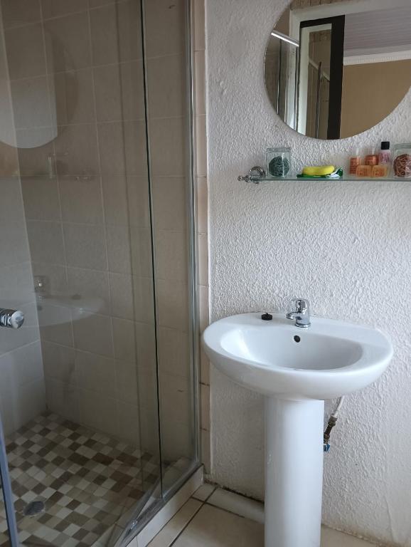 Desita La' Guesthouse, Rustenburg (updated prices 2025)