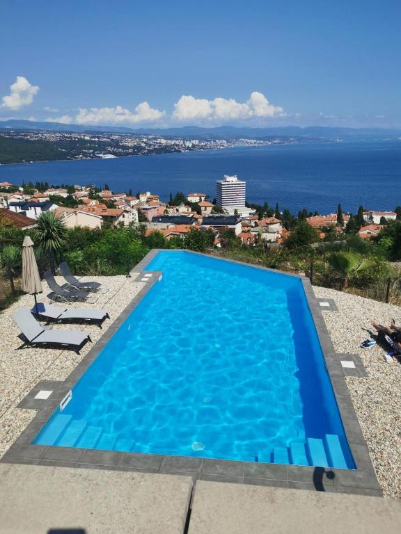 Zora Residence - Free Swimming pool and Garage Parking, Opatija ...