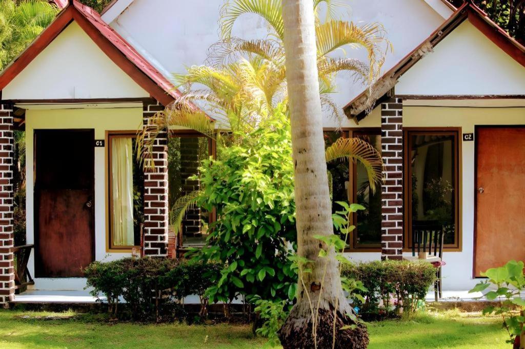 OYO 75333 Lanta Beach Lodge, Ko Lanta (updated prices 2026)