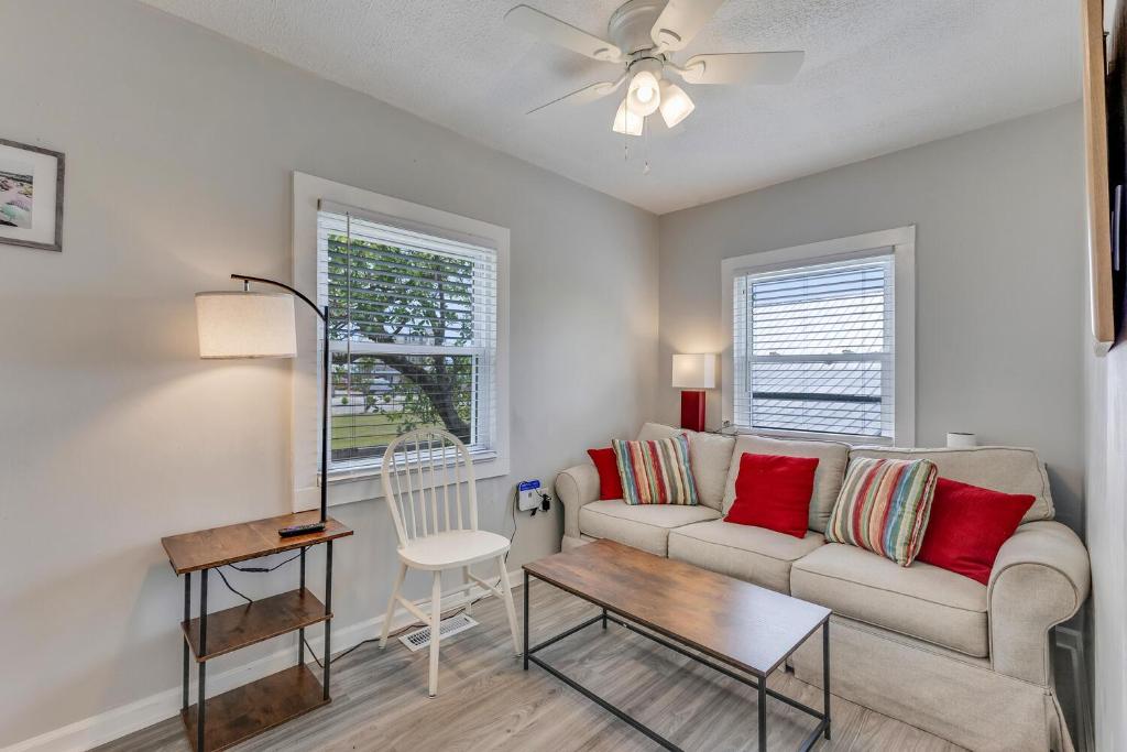 Harper Haven - The Loft, Carolina Beach (updated prices 2025)