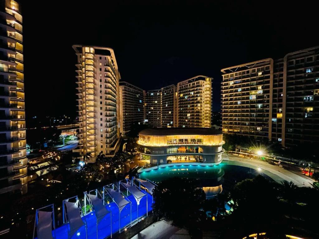 Azure Urban Resorts by Rhome, Manila (updated prices 2025)