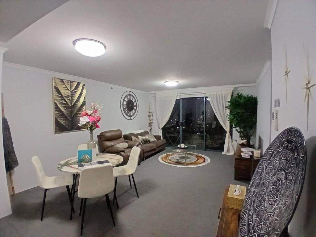 Charming to the max, Sydney (updated prices 2026)