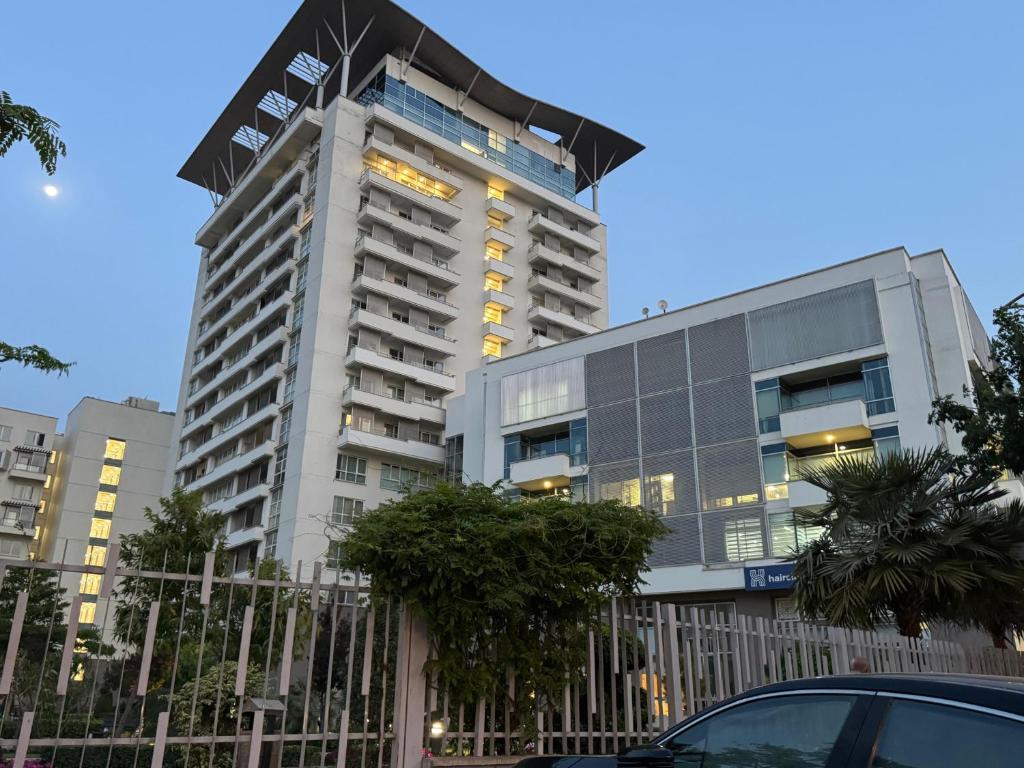 Modern Serviced Apartments in Penta Square DHA Lahore Book Luxury Stay, Dargai (updated prices 2025)