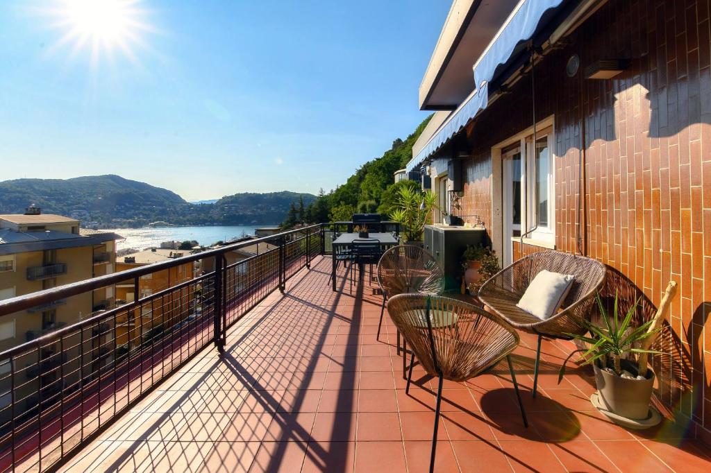 Luce di Lago Terrace by Quokka 360 - Amazing Terrace with City and Lake ...