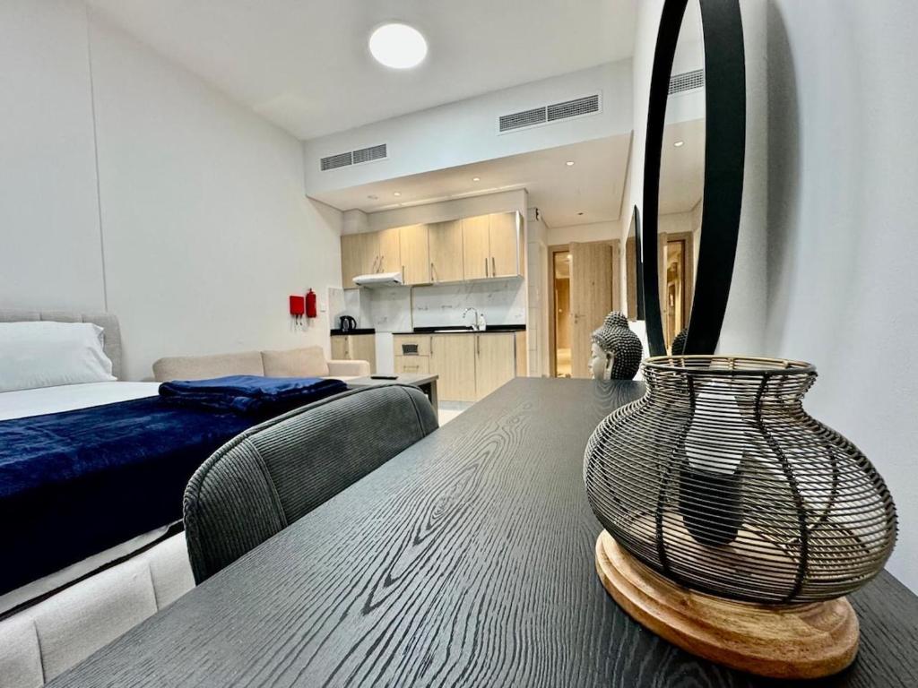 Sleep 3 Walk to ADCB metro, Dubai (updated prices 2026)