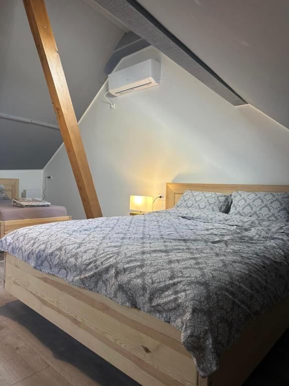 Iva Lux, Belgrade (updated prices 2026)