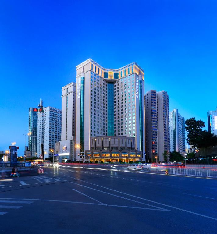 The Luminaire Changsha, Чанша (обновени цени за 2025 г.)