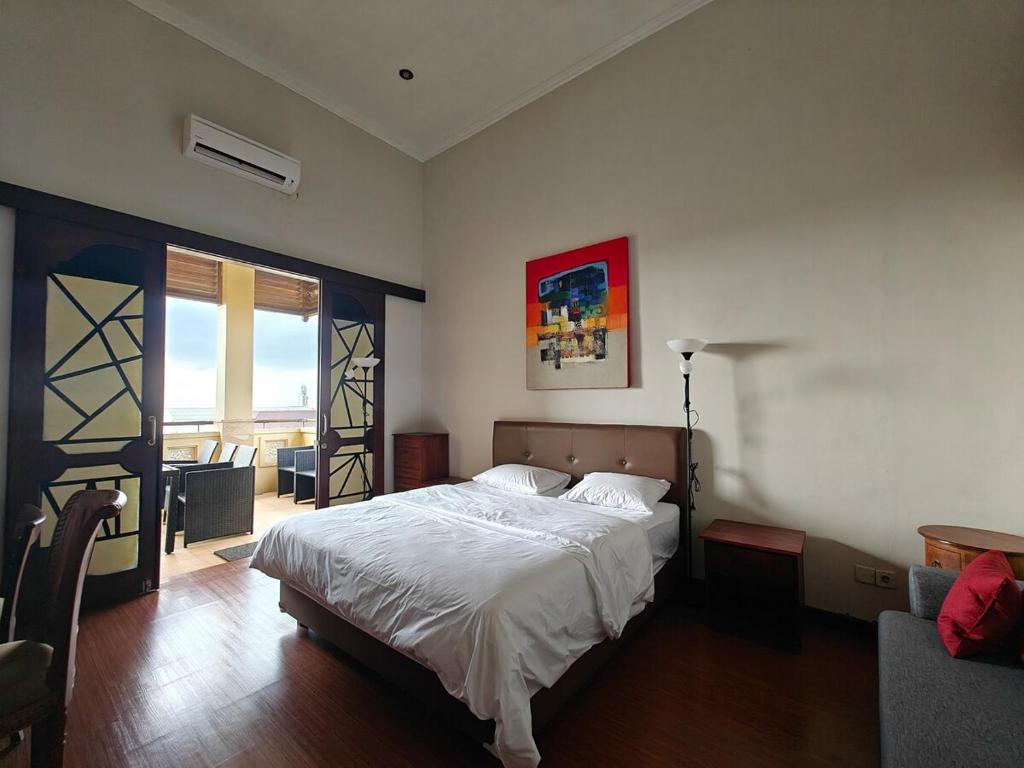 Villa Jessica at Nusa Dua 4BR up to 14 person, Nusa Dua (updated prices ...