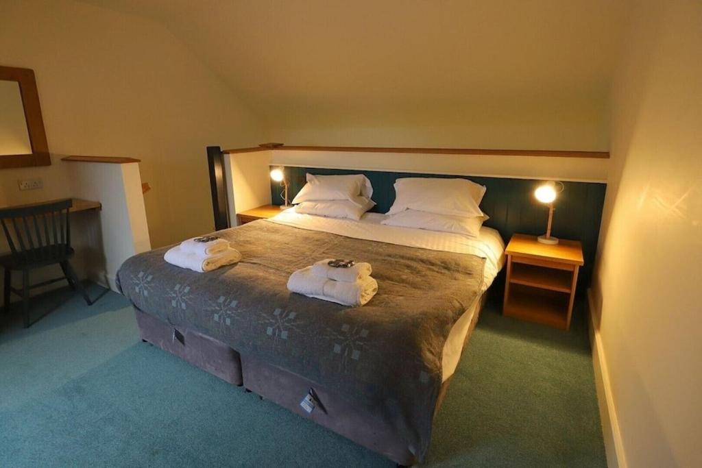 Ty Canol Studios, Llithfaen (updated prices 2026)