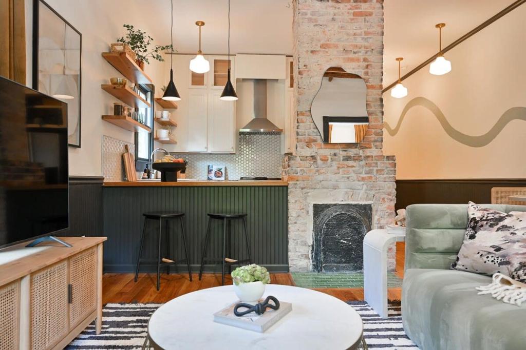 Yellow Brick Road, Atlanta (updated prices 2025)