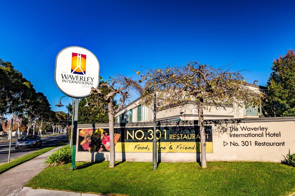 The Waverley International Hotel, Glen Waverley (updated prices 2025)