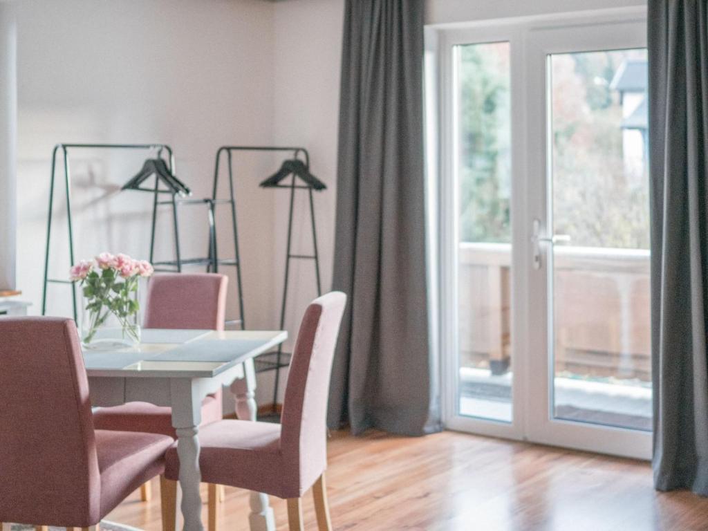 Apartment Anny 2 by Interhome,‏ צל-אם-זי (מחירים מעודכנים ל-2025)