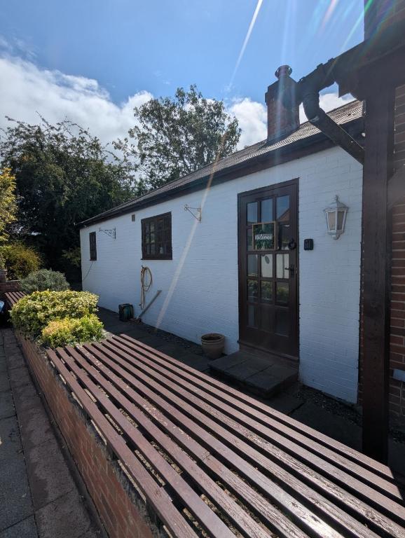 Breidden Annexe, Four Crosses (precios actualizados 2025)