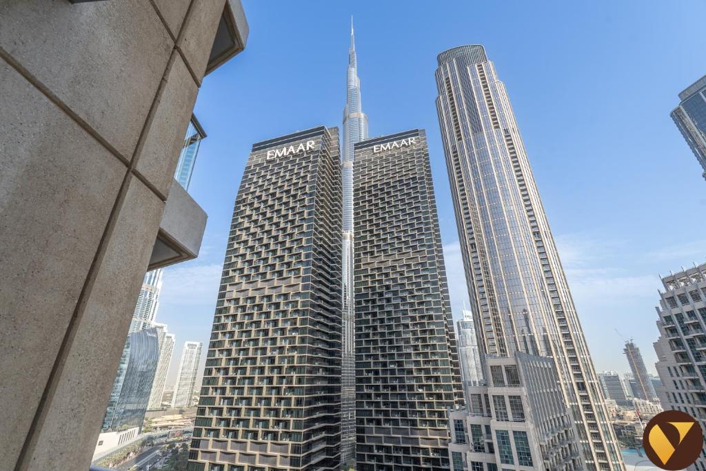 Vogue The Lofts by Emaar - Stunning Burj Khalifa View from the Living ...