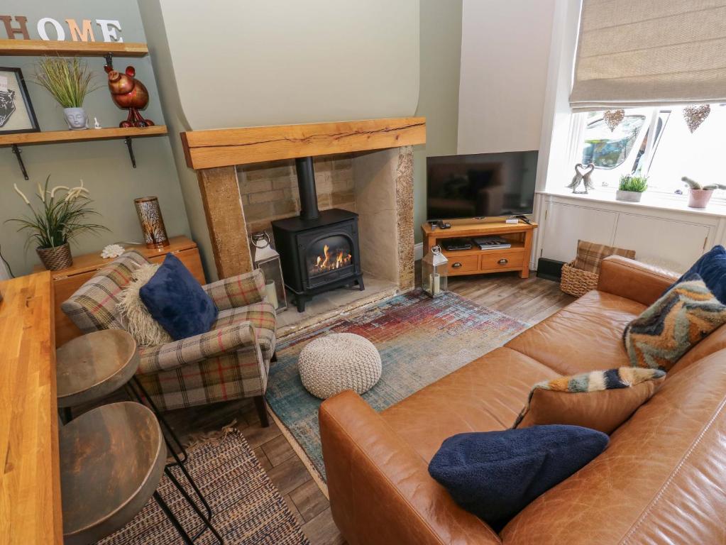 Maria Cottage, Haworth (updated prices 2026)