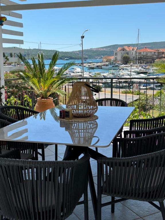 Terrazza la Vista, Tivat (precios actualizados 2026)