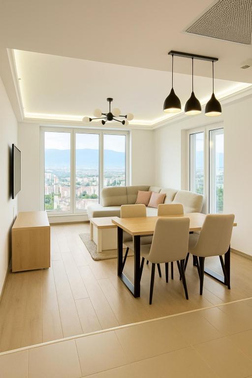 Moonlight Panorama 27th Floor, Skopje (updated prices 2026)