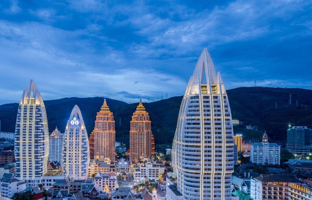 Xishuangbanna Jinghong Wanji Lijing Hotel, Jinghong (updated prices 2025)