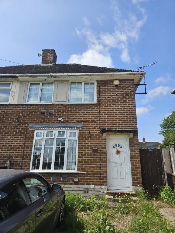 Cozy Room Available Near Birmingham Airport, NEC, Park, HS2, Birmingham ...