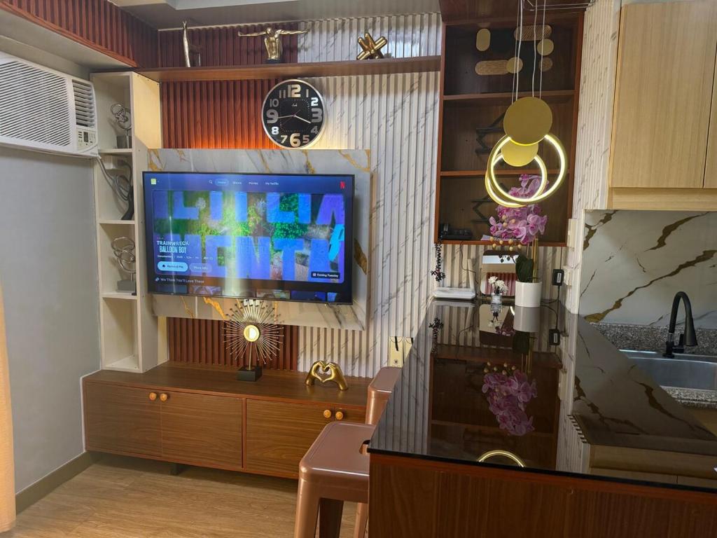 Minimalist Staycation Near Cubao, Ateneo, Manila (updated prices 2026)