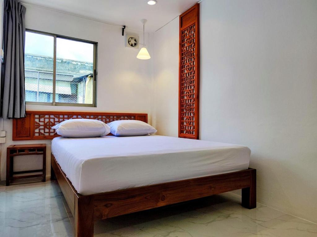 Tropical Apartments 8 Explore Bangkok MRT Lumpini, Bangkok (updated ...