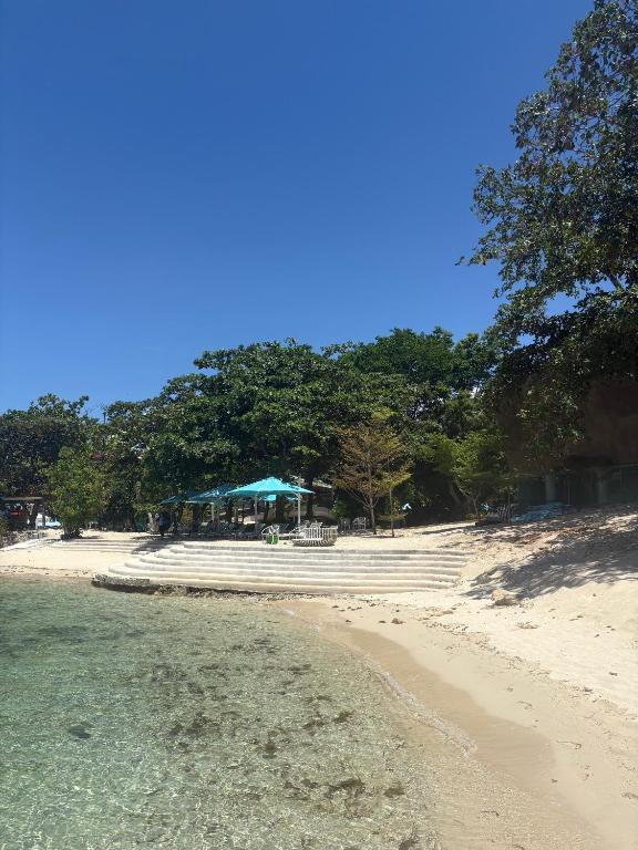 Tambuli Seaside Resort 16G - Lapu Lapu, Maribago (updated prices 2026)