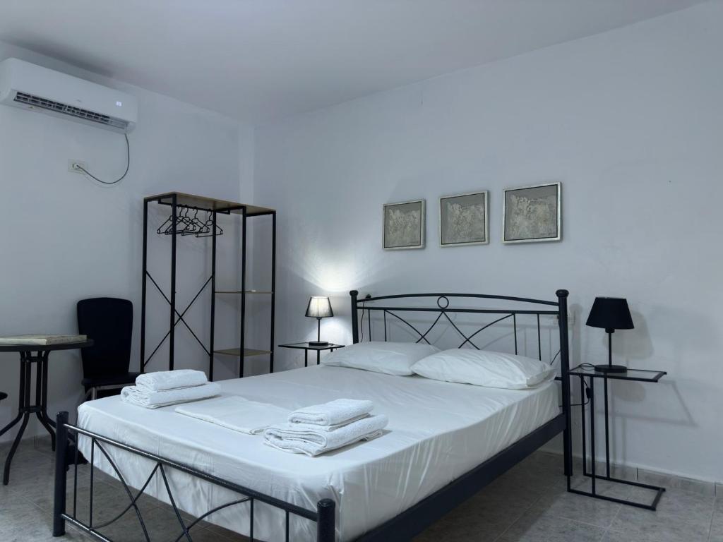 Retzos rooms, Himarë (aktualisierte Preise für 2025)